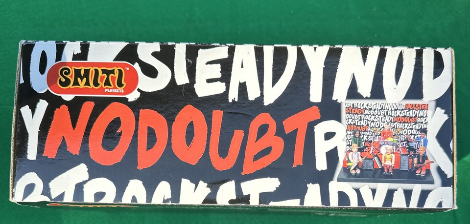 NO DOUBT ROCKSTEADY SMITI PLAYSET 38 PIECE PLAY SET FIGURES STAGE ...