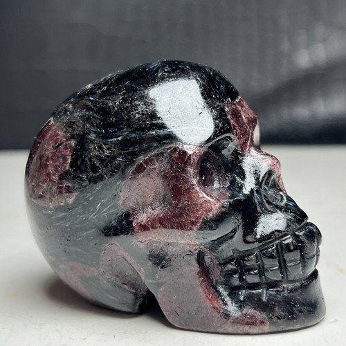 172G Natural Crystal Mineral Specimen. Garnet. Hand-carved SKULL.Stone ...