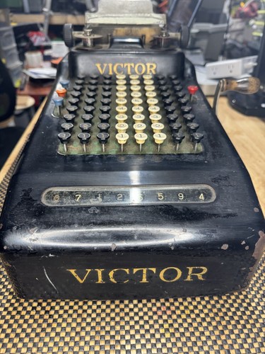 Vintage Victor Accountant Adding Machine W/original Hand Crank ...
