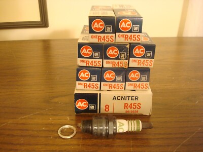 (8) GM NOS R45S AC Green Striped Spark Plugs 5612028 | eBay