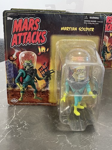 Mars Attacks Jr Martian Soldier Topps 2014 Figure Sealed Closed Mouth ...