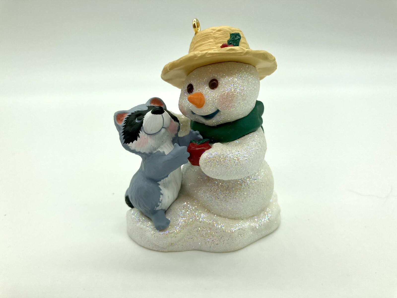 2001 Hallmark Snow Buddies Christmas Ornament Raccoon Snowman 4th in ...