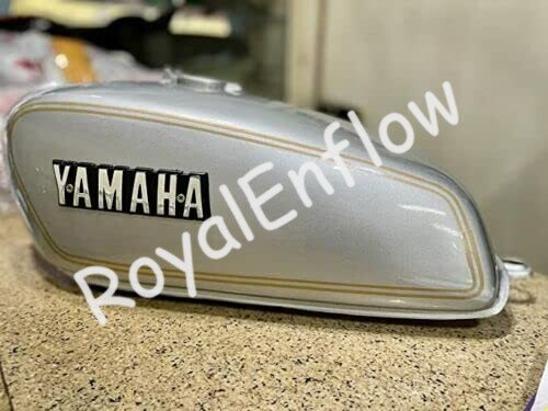 Yamaha Rx 100 Silver Colour