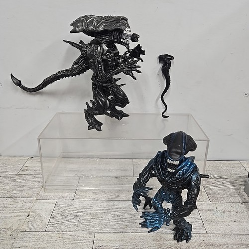 1992 Kenner ALIENS Queen Xenomorph Deluxe Blue Gorilla Alien Action ...