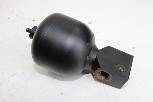 Mercedes Benz SL500 R230 Rear Hydraulic Suspension Accumulator ...