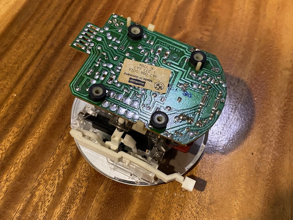 BMW E30 Speedometer Gauge Cluster Motometer MPH | OE | Instrument Cluster