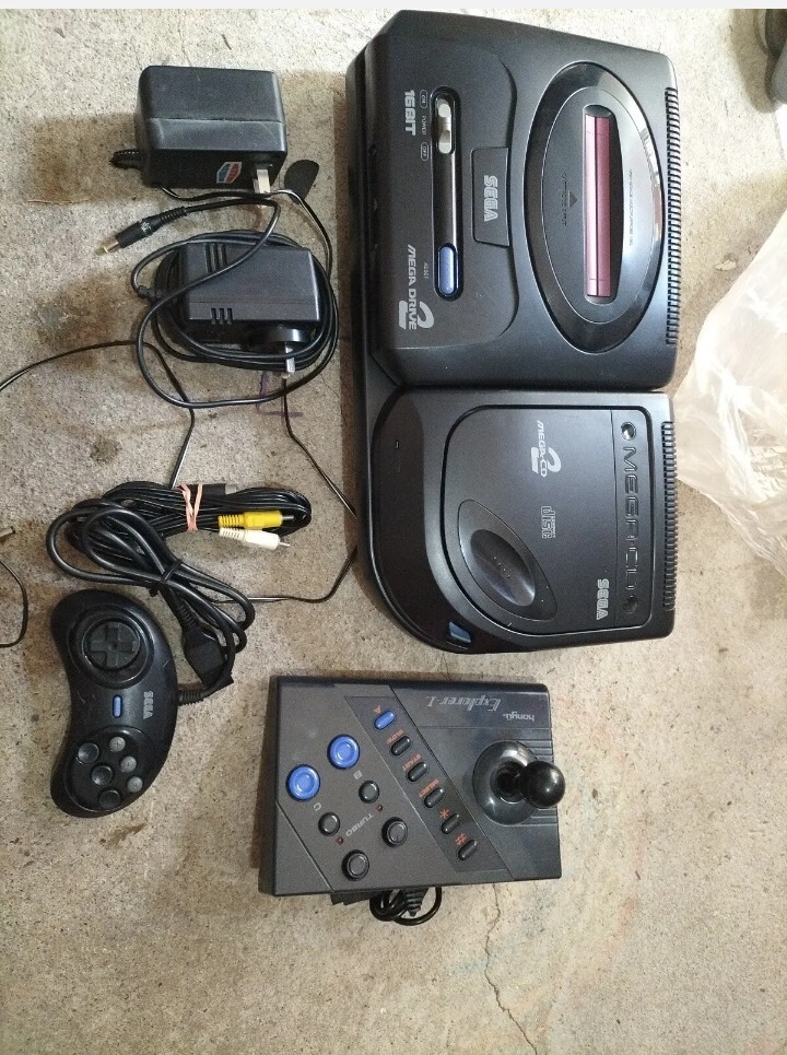 Sega Mega Drive II Mega CD Console w/ Cables and Controller one game ...