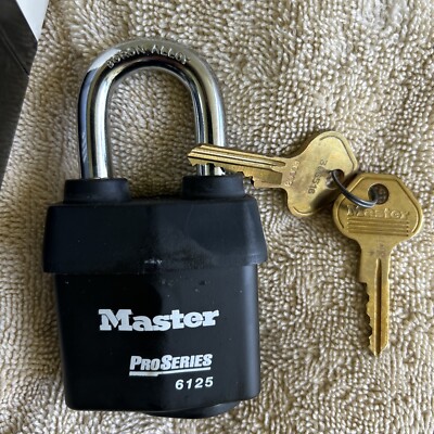 Master Lock 6125 Pro Series Padlock. KD 1-1/2” Shackle New In Original ...