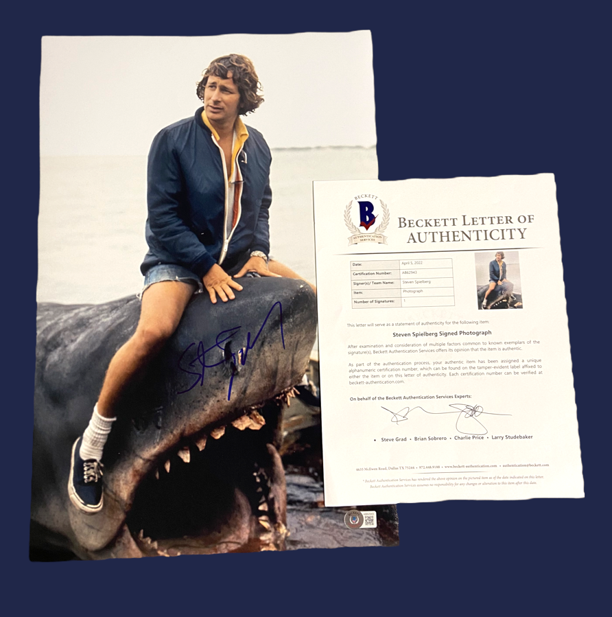 STEVEN SPIELBERG SIGNED AUTOGRAPH 12X18 PHOTO JAWS BAS BECKETT | eBay