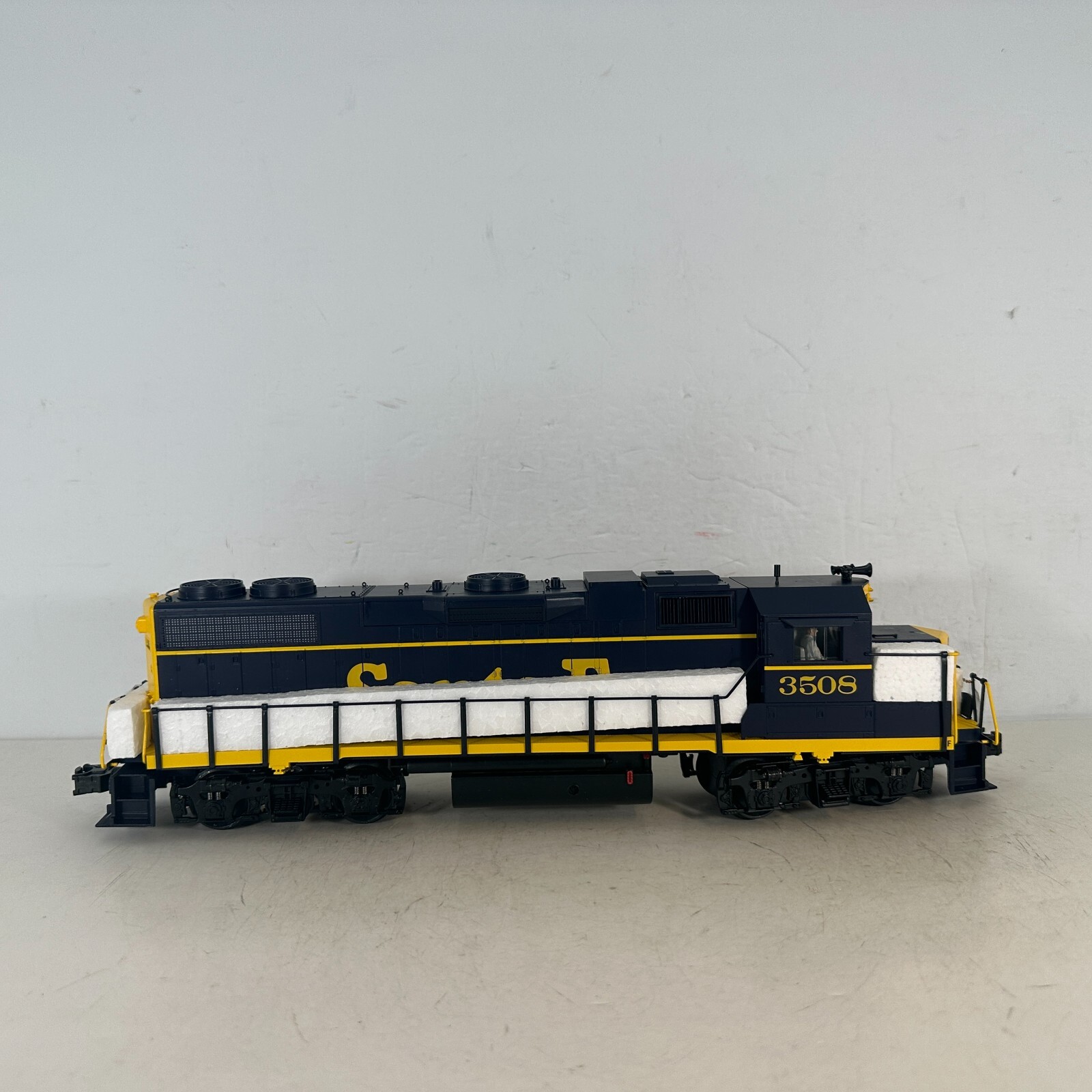 K Line K2430-3508 O Scale Santa Fe ATSF GP38 Diesel Cruise Control ...