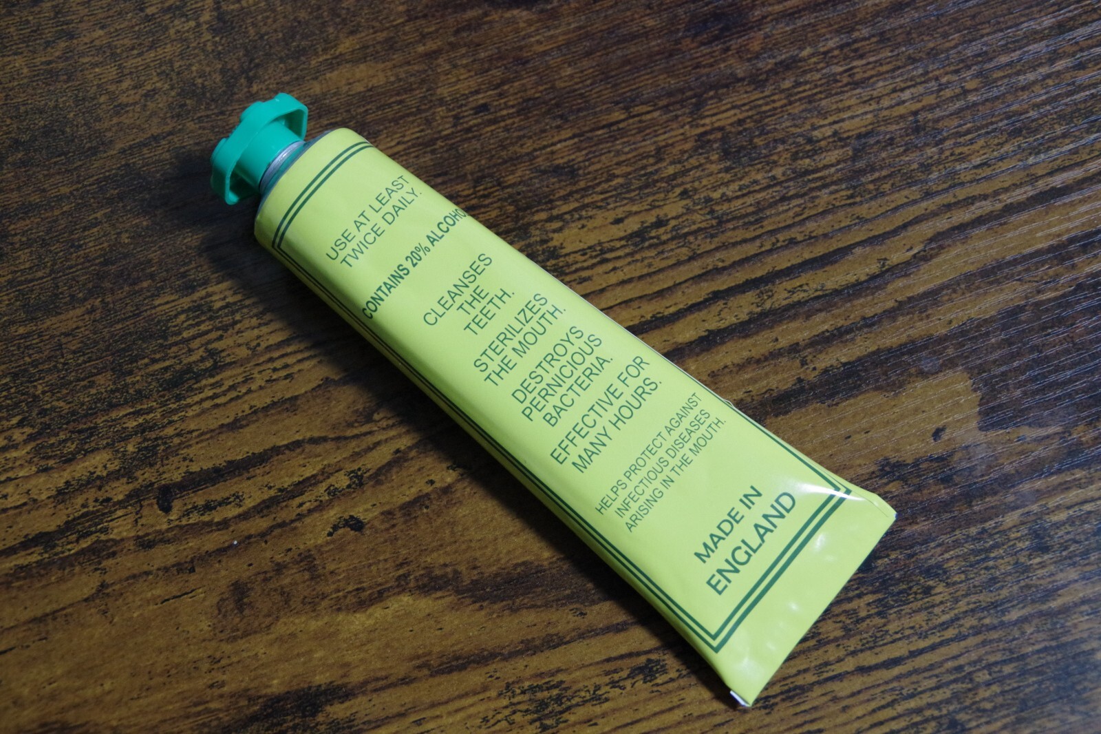 WW2 US toothpaste tube labels re-enacting/living history wash roll ...