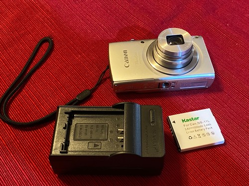 Canon PowerShot ELPH 180 Digital Camera 8X Silver PC2275 Works But ...