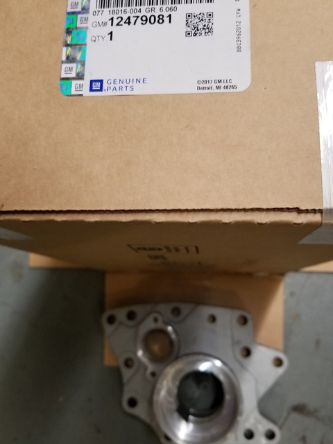 OEM 12479081 GM Front Right Passenger Disconnect Axle Housing Cover for ...