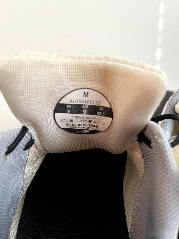 Altra Solstice XT2 Men's Size 9 Gym Road Running Cross Training White ...