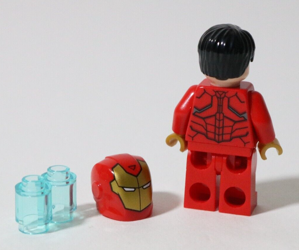 LEGO Invincible Iron Man Suit Minifigure 76077 Marvel Superheroes Comic ...