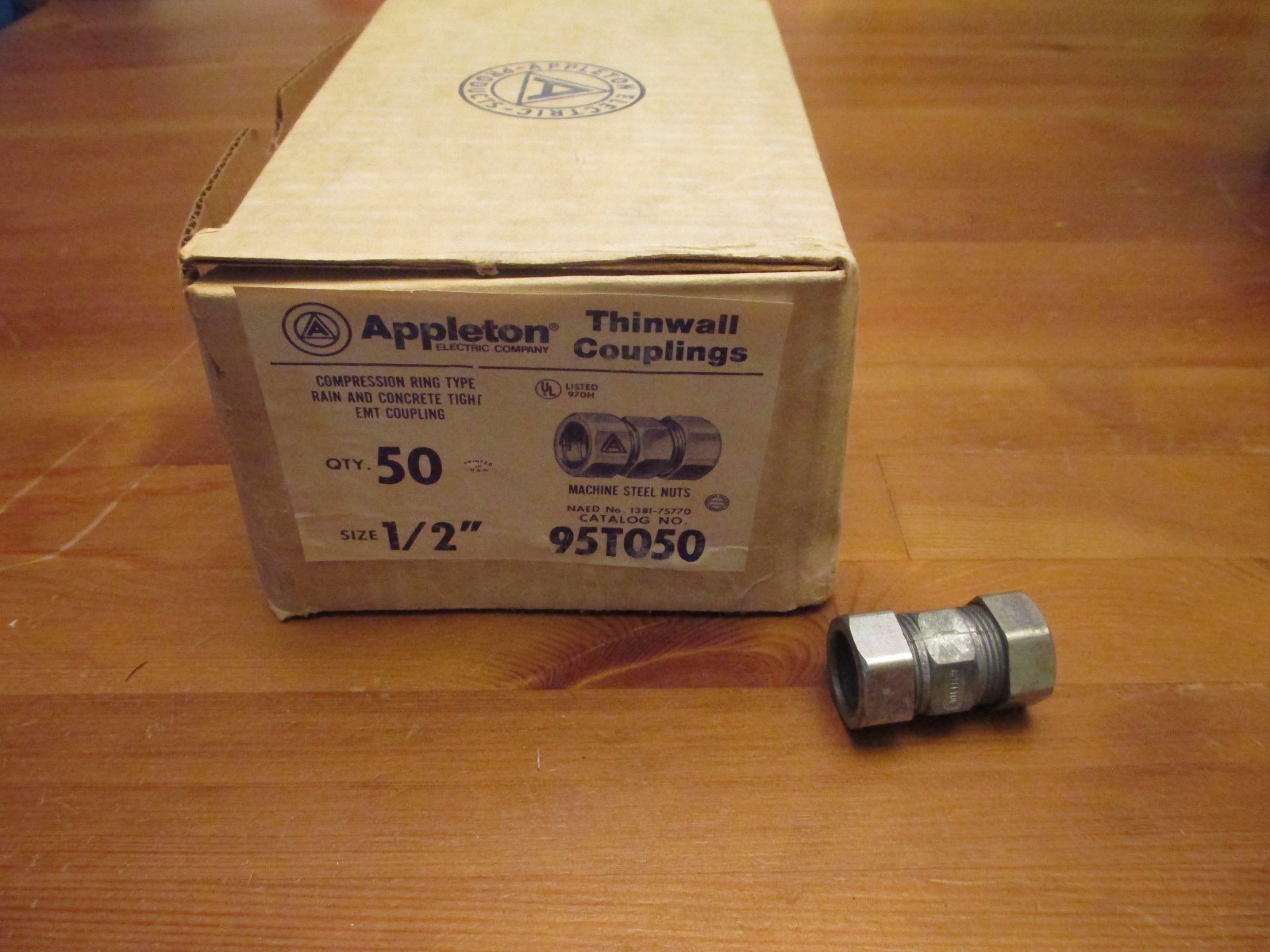 (50) APPLETON 95T050 COMPRESSION EMT THINWALL COUPLING 1/2" NEW OLD ...