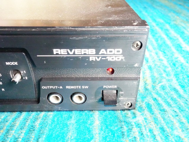 Vintage Roland Rv-100 Spring Reverb Guitar Pedal Rack Unit U750 191026 ...