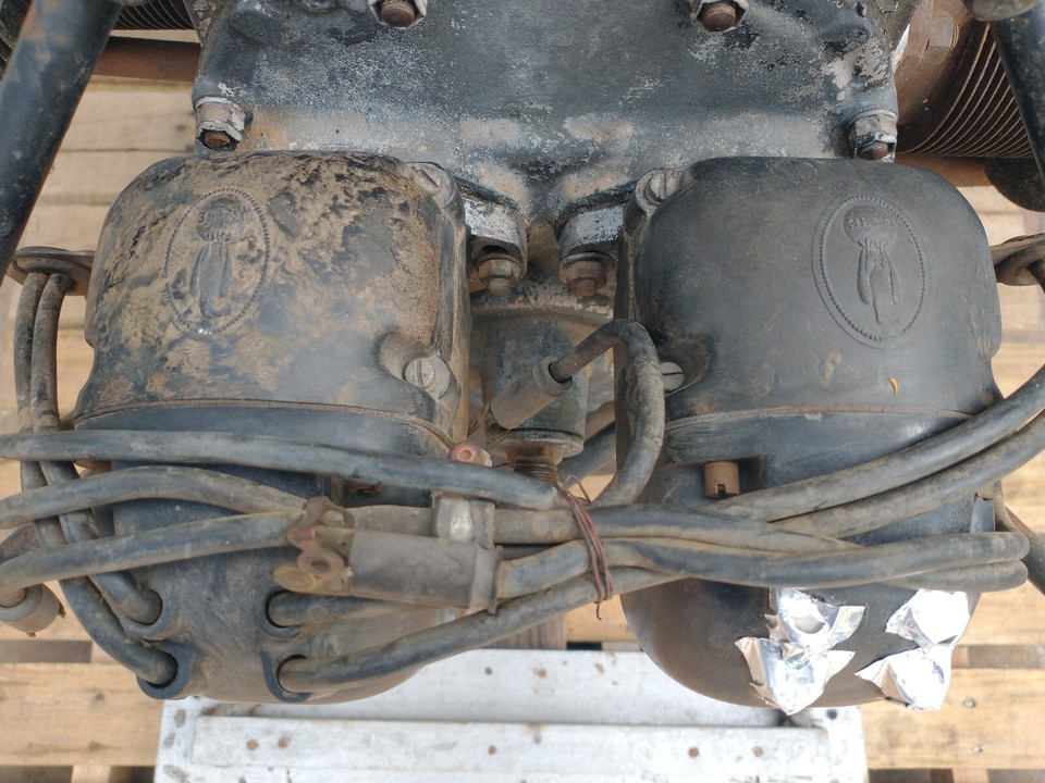 Continental 4 cylinder Aircraft Engine w/ Magnetos, Carburetor, and ...