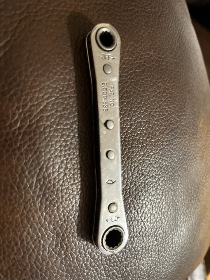 MATCO TOOLS, 1/4" x 5/16" SAE 12 POINT DOUBLE BOX RATCHETING WRENCH ...