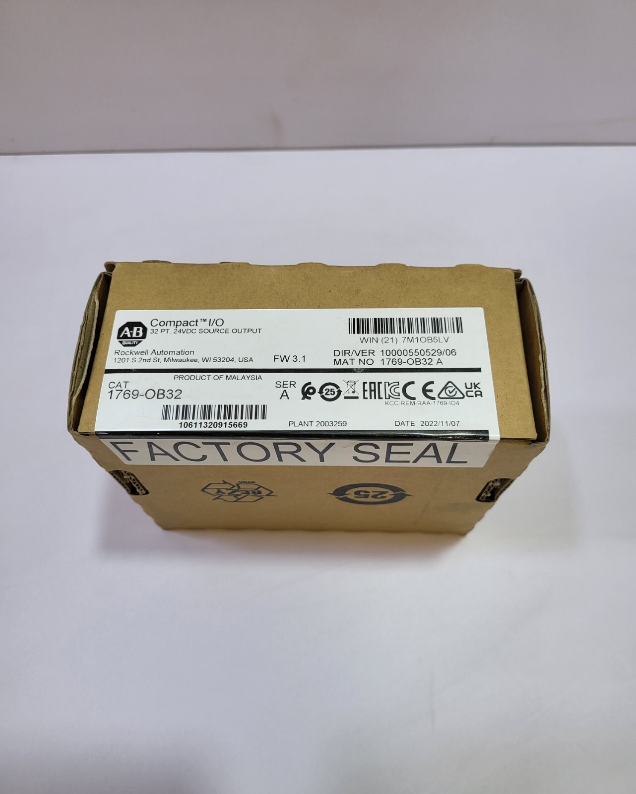 NEW ALLEN-BRADLEY 1769-OB32/A COMPACT I/O 32 PT. 24VDC SOURCE OUTPUT | eBay