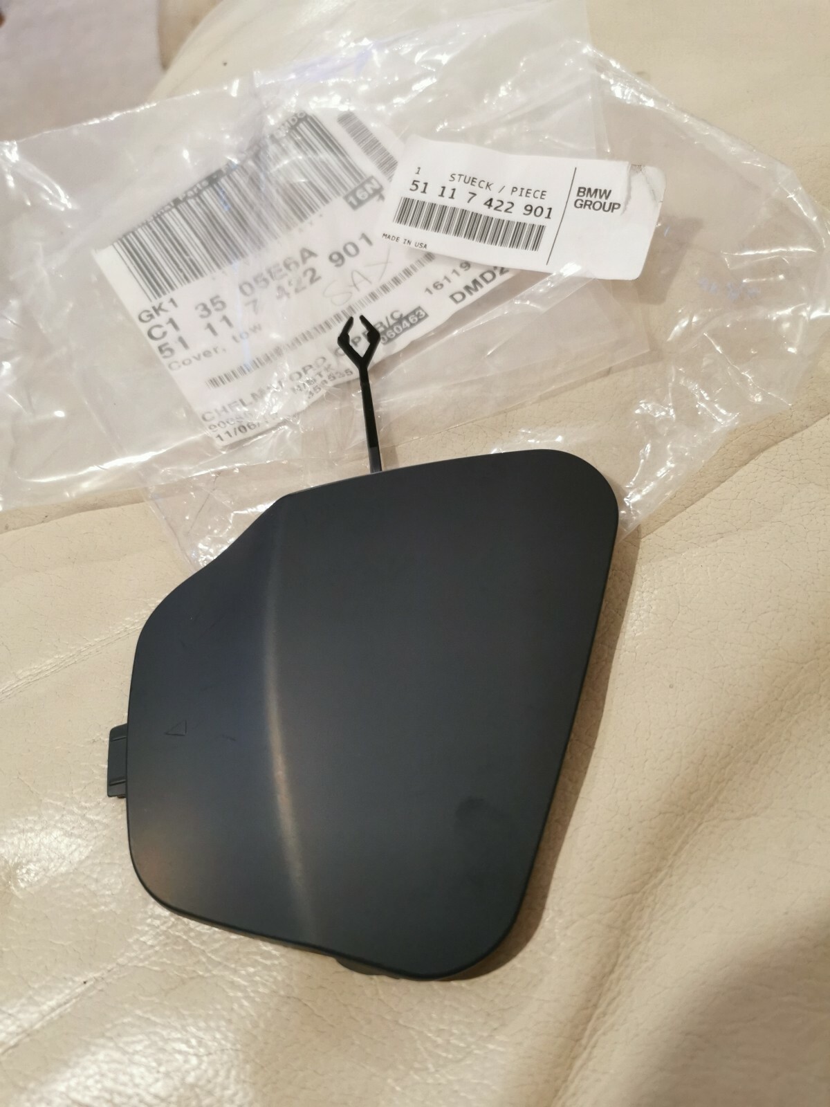 BMW NEW GENUINE X6 SERIES F16 FRONT BUMPER TOW HOOK EYE COVER ...