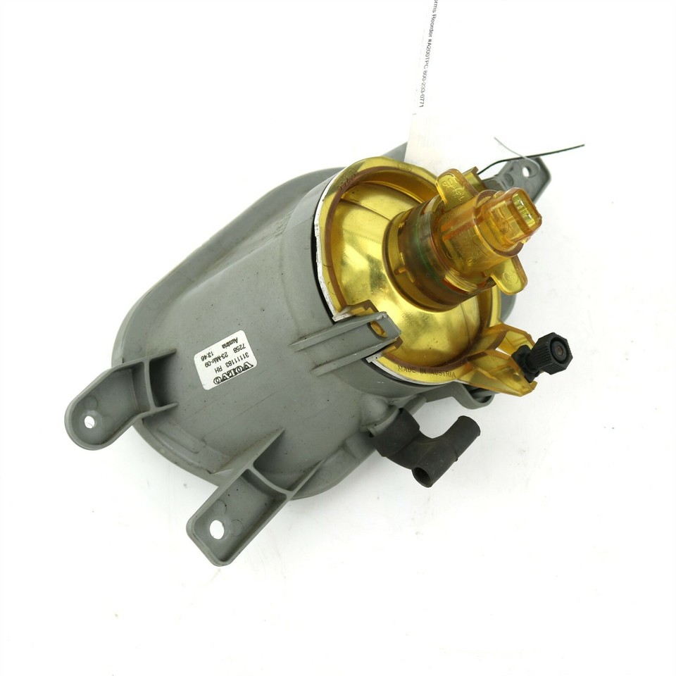 Volvo OEM Right Passenger Side Driving Fog Light 31111183 for XC90 03 ...