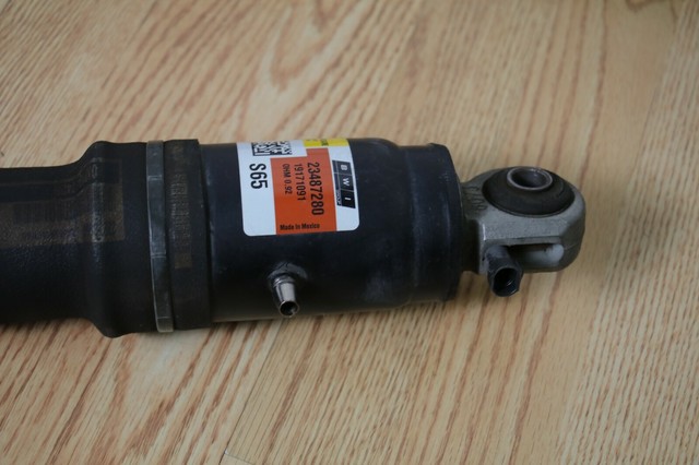 GM OEM 2007 Cadillac Escalade Rear Shock Absorber 23487280 for sale ...
