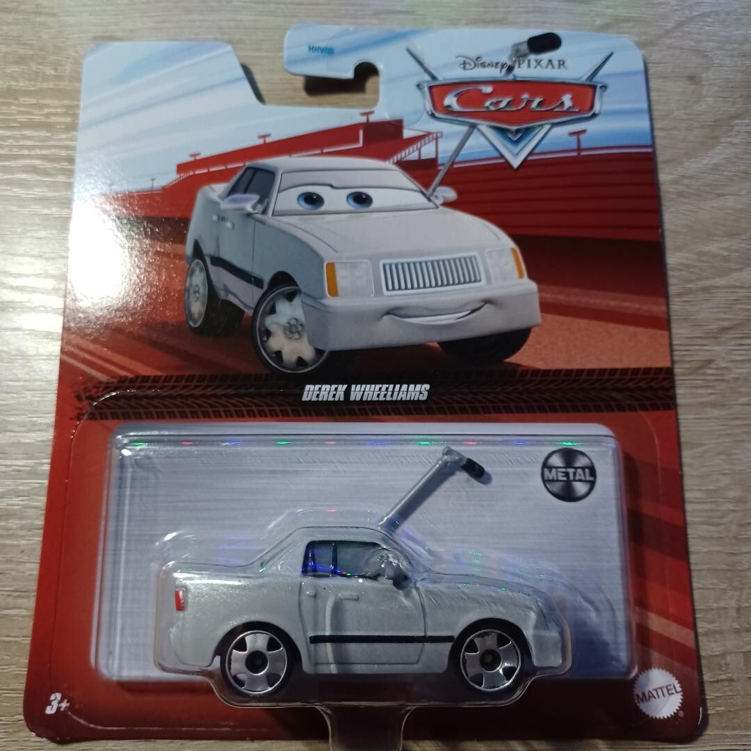Disney Pixar "Cars" 1/64 Diecast White Derek Wheeliams | eBay