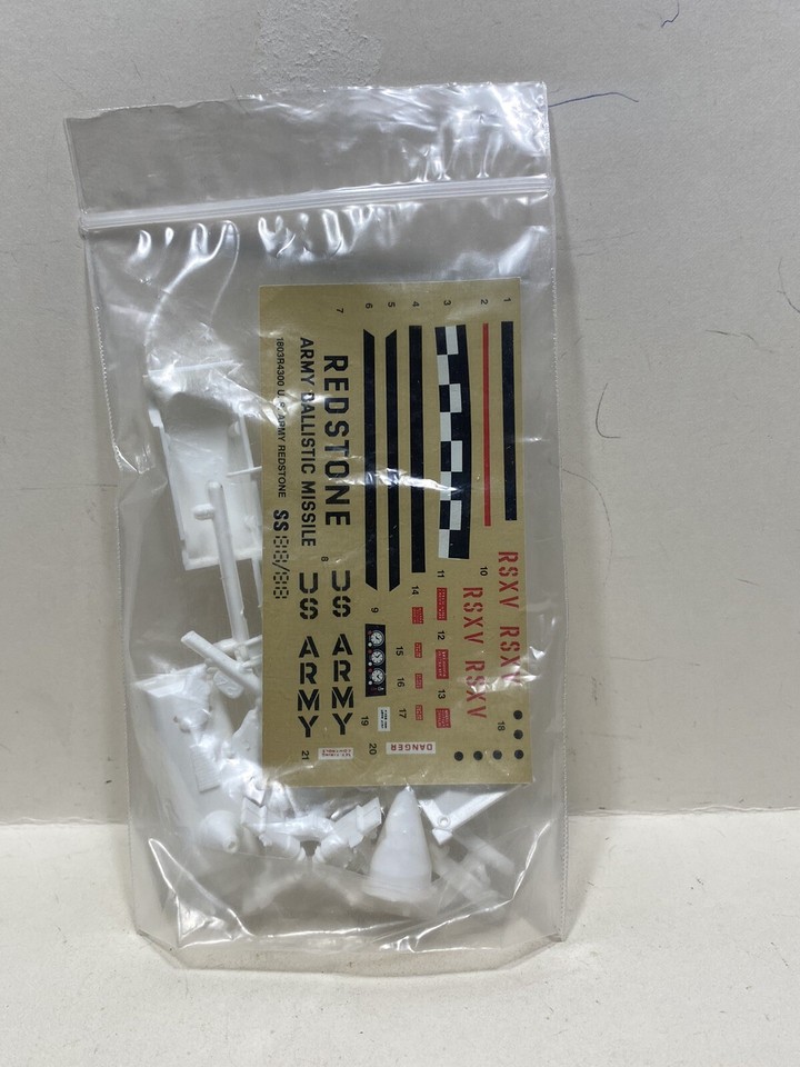 REVELL “US ARMY REDSTONE ROCKET” MODEL KIT | eBay