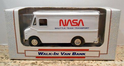 NASA SHUTTLE TEAM TRANSPORT GRUMMAN STEP VAN 1989 DIECAST ERTL BANK ...