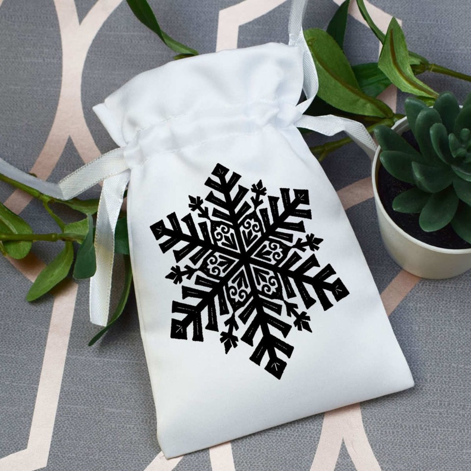 'Christmas Snowflake' Satin Drawstring Bag/Pouch (SB058498) | eBay