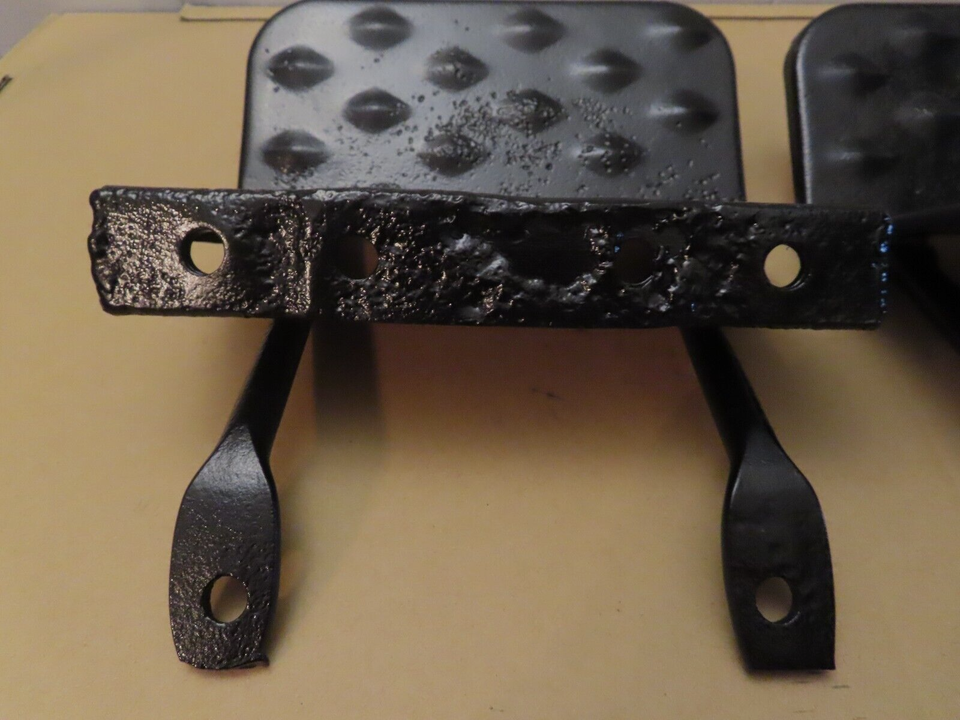 Jeep side steps CJ5,7,8 oem 1976-1983-NICE RESTORED CONDITION | eBay