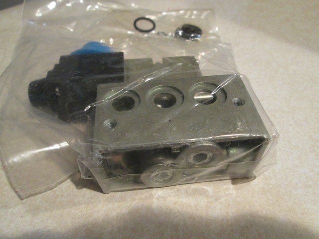 Numatics 236-127b 24vdc 6 Watts Solenoid Coil for sale online | eBay