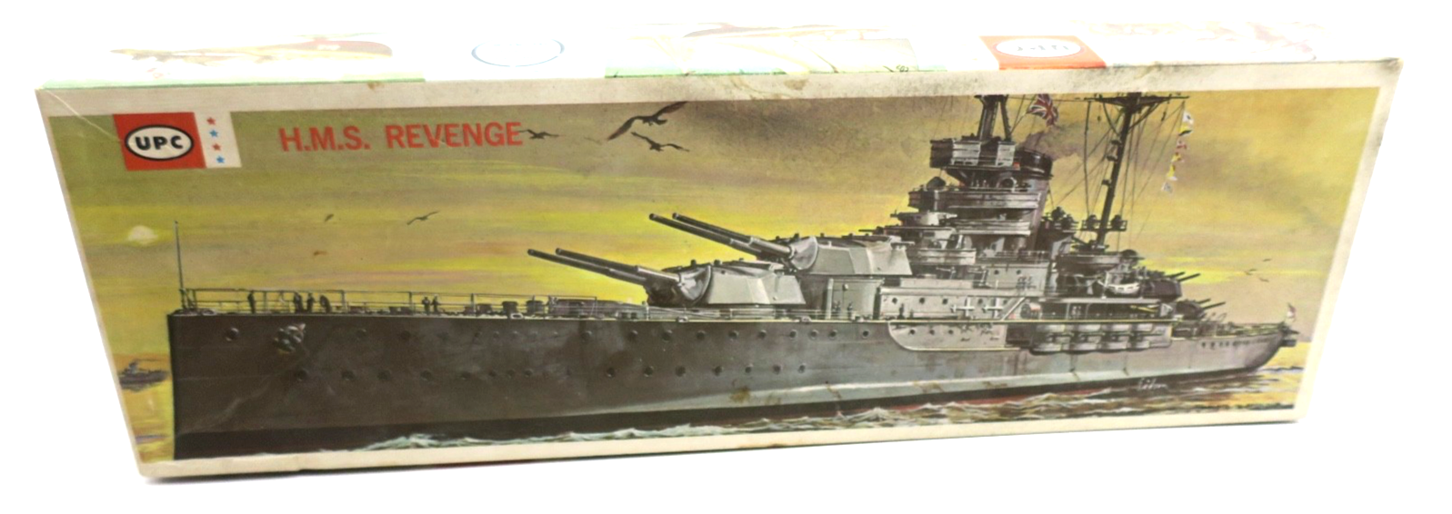 UPC 1/500 HMS Revenge Model Kit | eBay