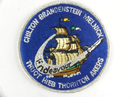 Space Shuttle Endeavour STS-49 NASA 4" Patch Chilton Bradenstein ...