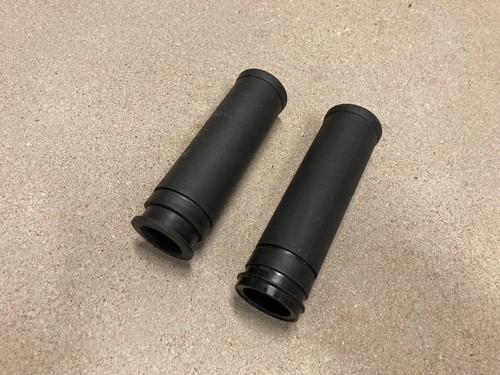 Harley OEM Handlebar RH / LH Grips 56304-08 / 56248-08 | eBay.de