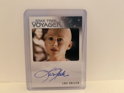 Star Trek Voyager Heroes + Villians Autograph Lori Hallier as Riley ...