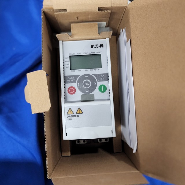 Eaton MMX34AA1D9F0-0 Sensor-less Vector Adjustable Frequency AC Drive ...