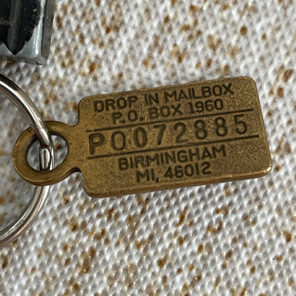 VINTAGE PONTIAC KEY RING | eBay