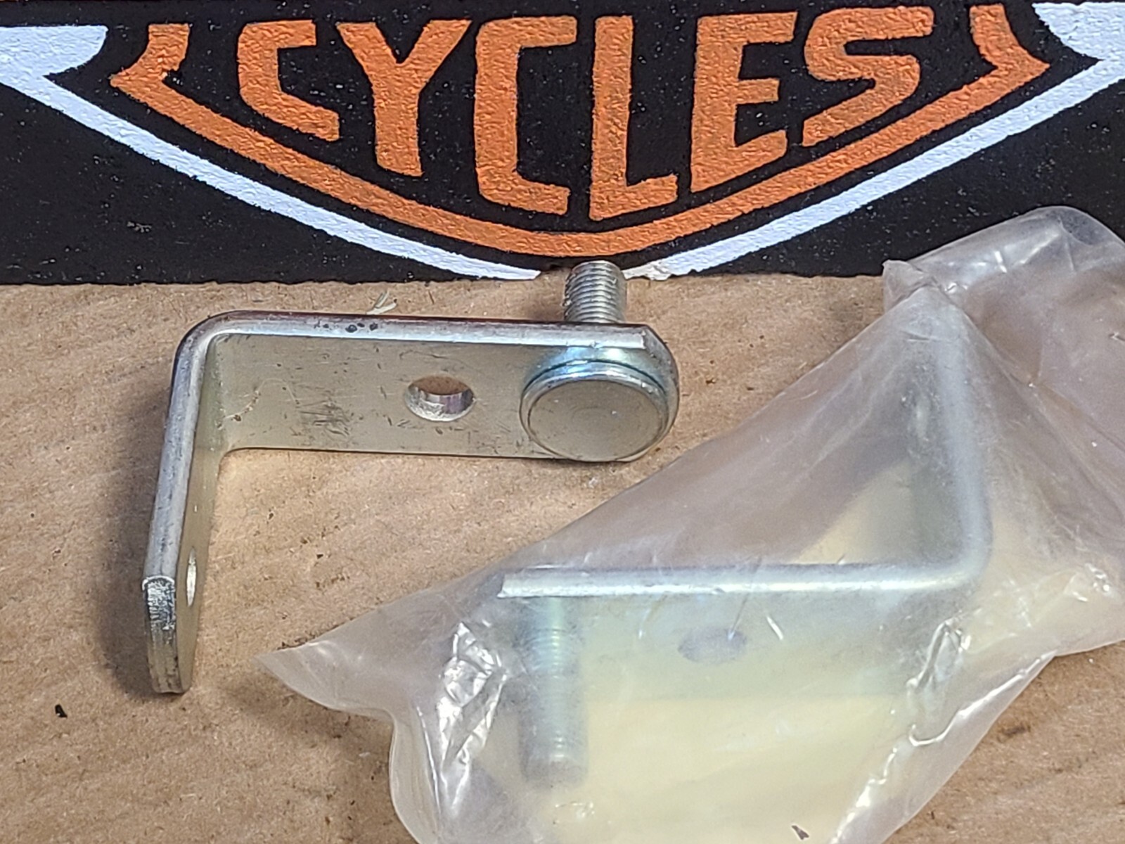 Harley-Davidson Rear Gas Tank Fuel Tank Mounts Brackets Shovelhead FX ...