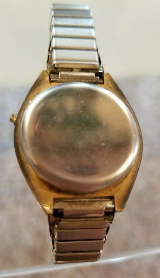 Vintage Quintel LCD Quartz Digital Men's/Youth Wristwatch | eBay