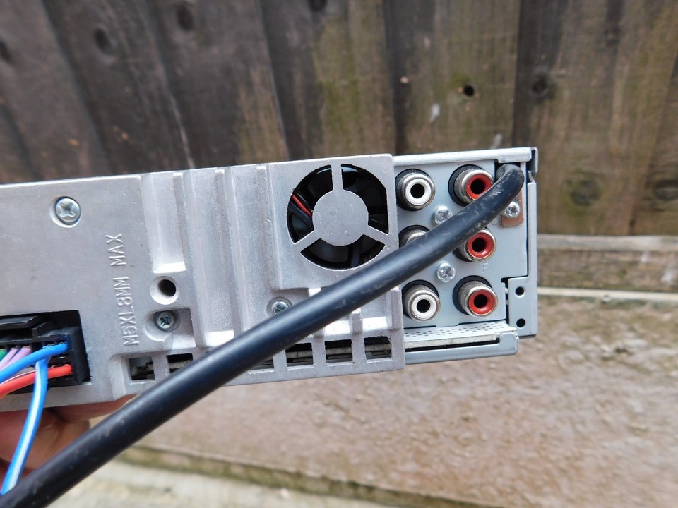 ALPINE CDA-9853R Car Stereo Radio Headunit 50 Watts x 4 Amplifier ...