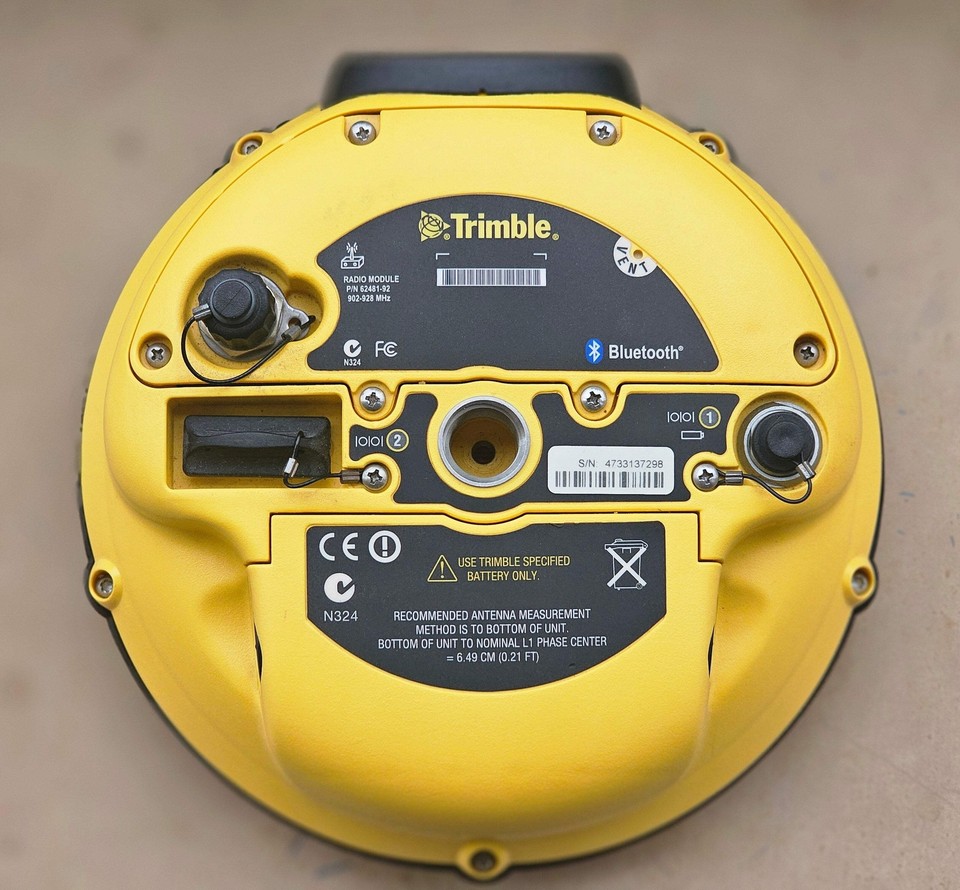 Trimble SPS881 (R8-2) GNSS survey receiever 900MHz base rover capable ...