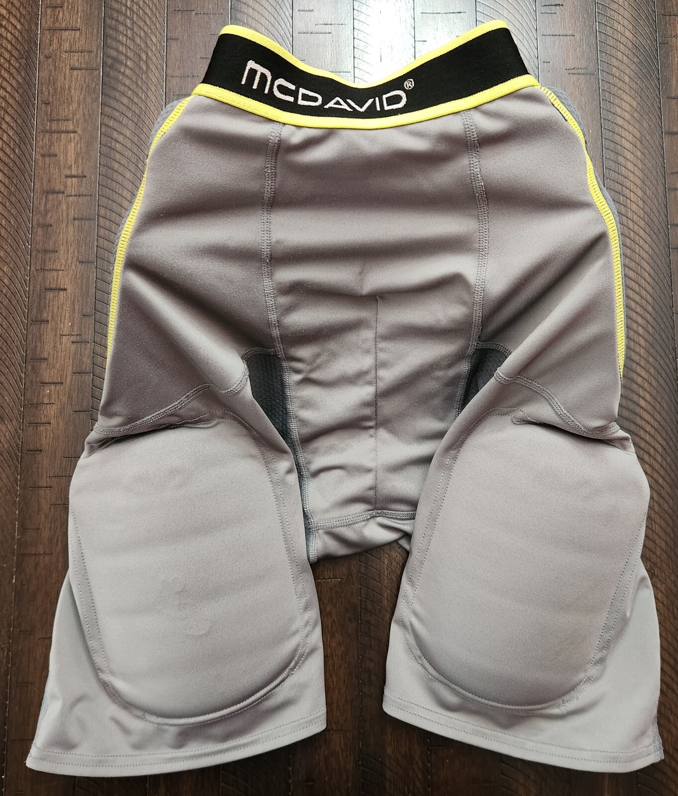 McDavid Padded Compression Shorts Football Mens Large | eBay