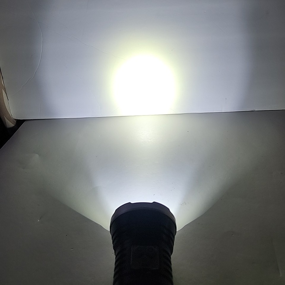 Fenix LD75C Flashlight with Fenix batteries no charger used scrapes ...