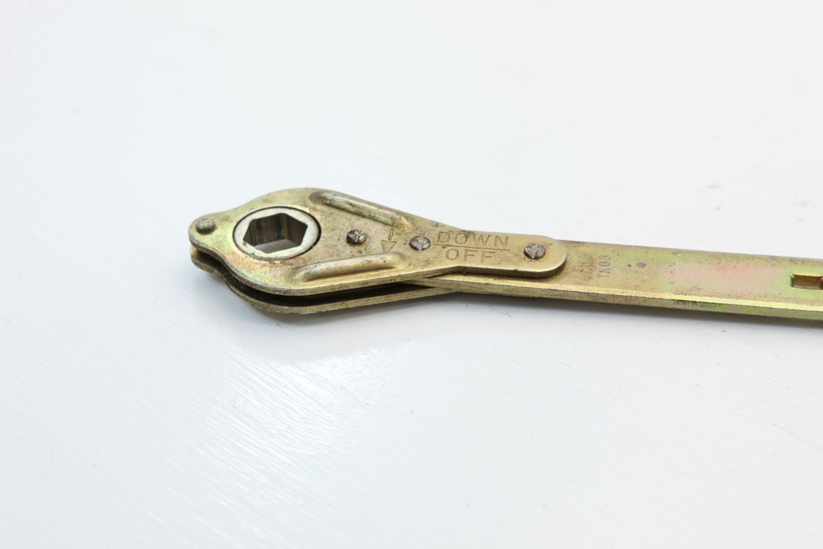 Vtg GM Tire Iron 3/4 Vtg GM Tire Iron 3/4