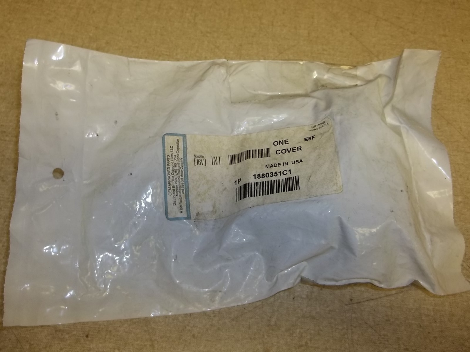 NEW International 1880351C1 COVER 36-WAY CON *FREE SHIPPING* | eBay