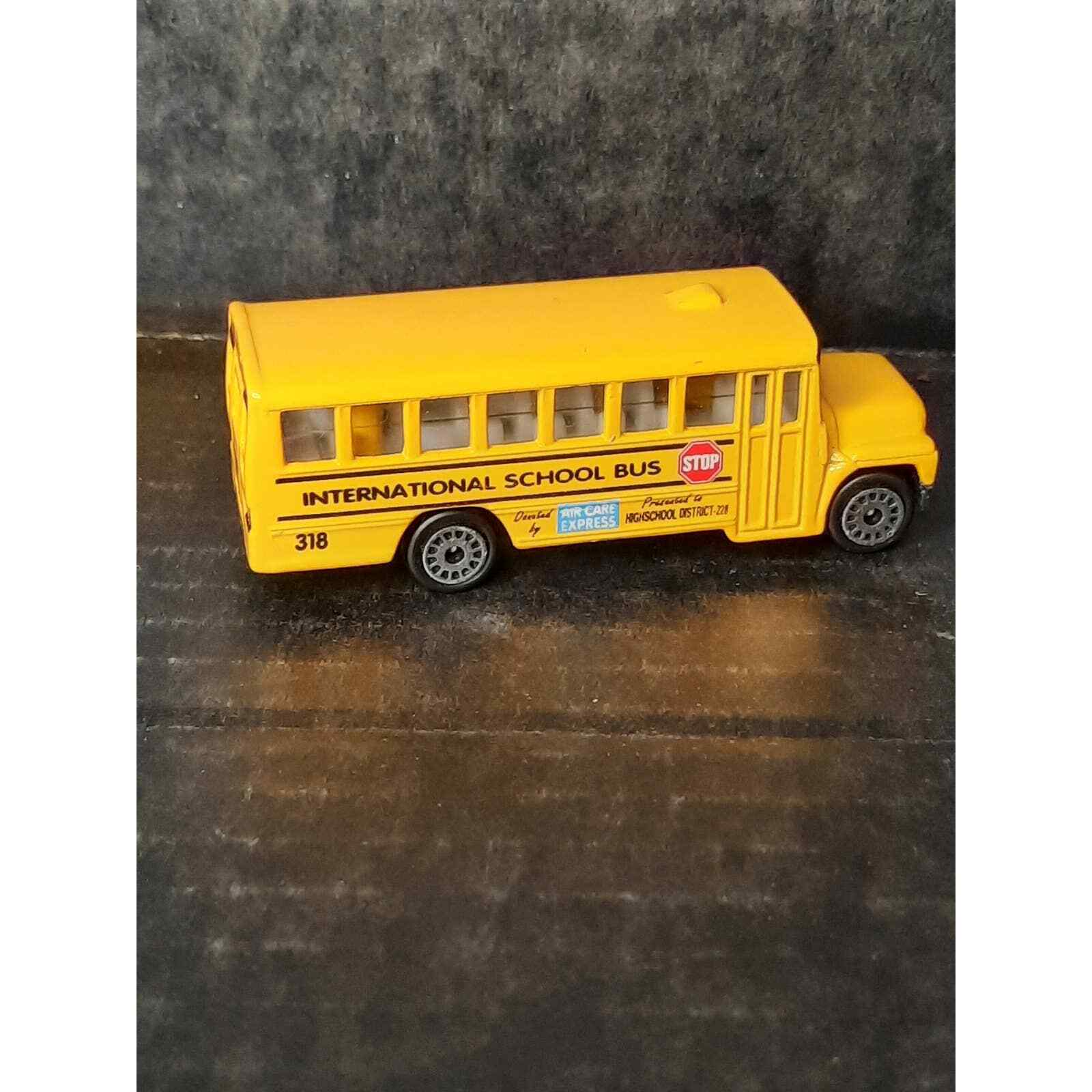 Toy International School Buses