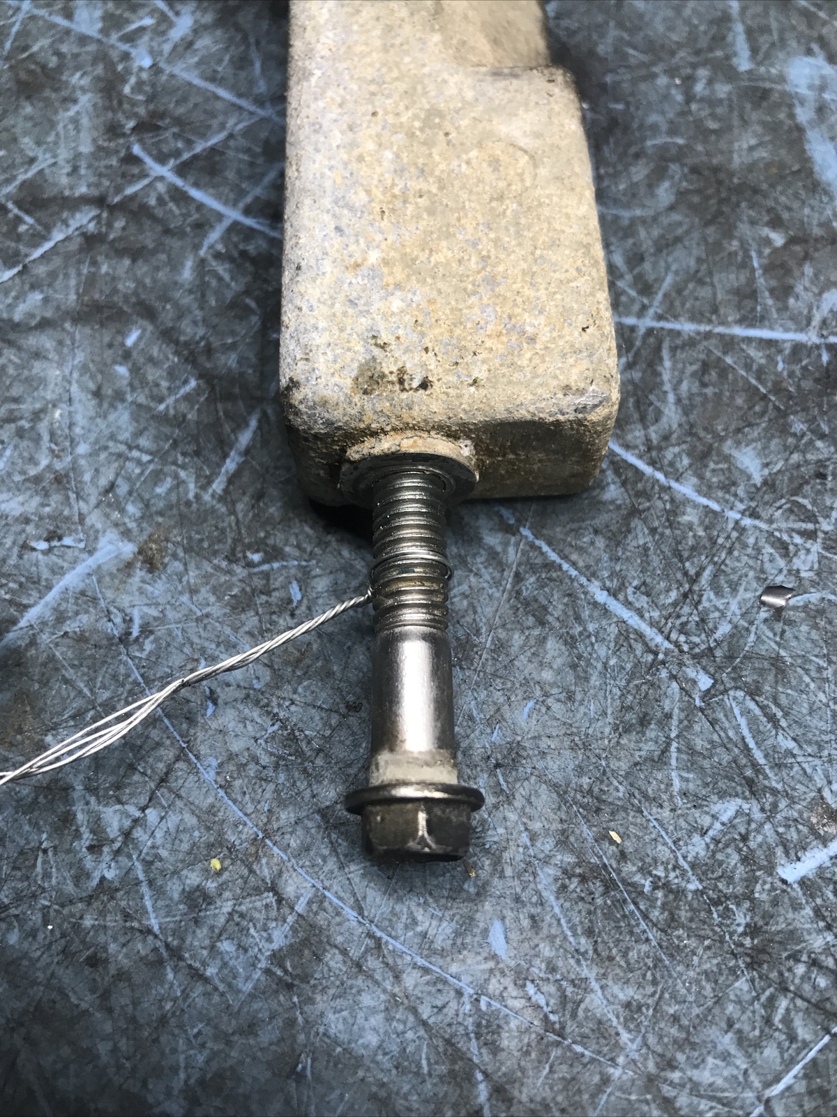 OS1918 EVINRUDE, ETEC, 150HP, STERN BRACKET ANODE, 5010190, 5007089 | eBay