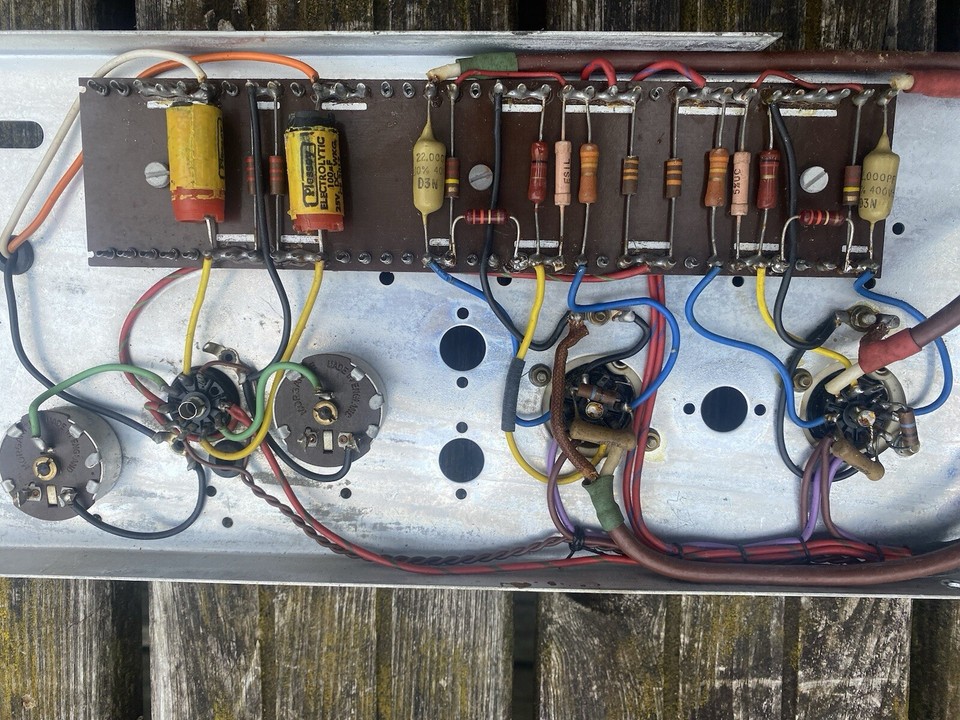 Stereo, Preamp, Valve Amplifier Vintage. Mic / Line Use. Microphone ...